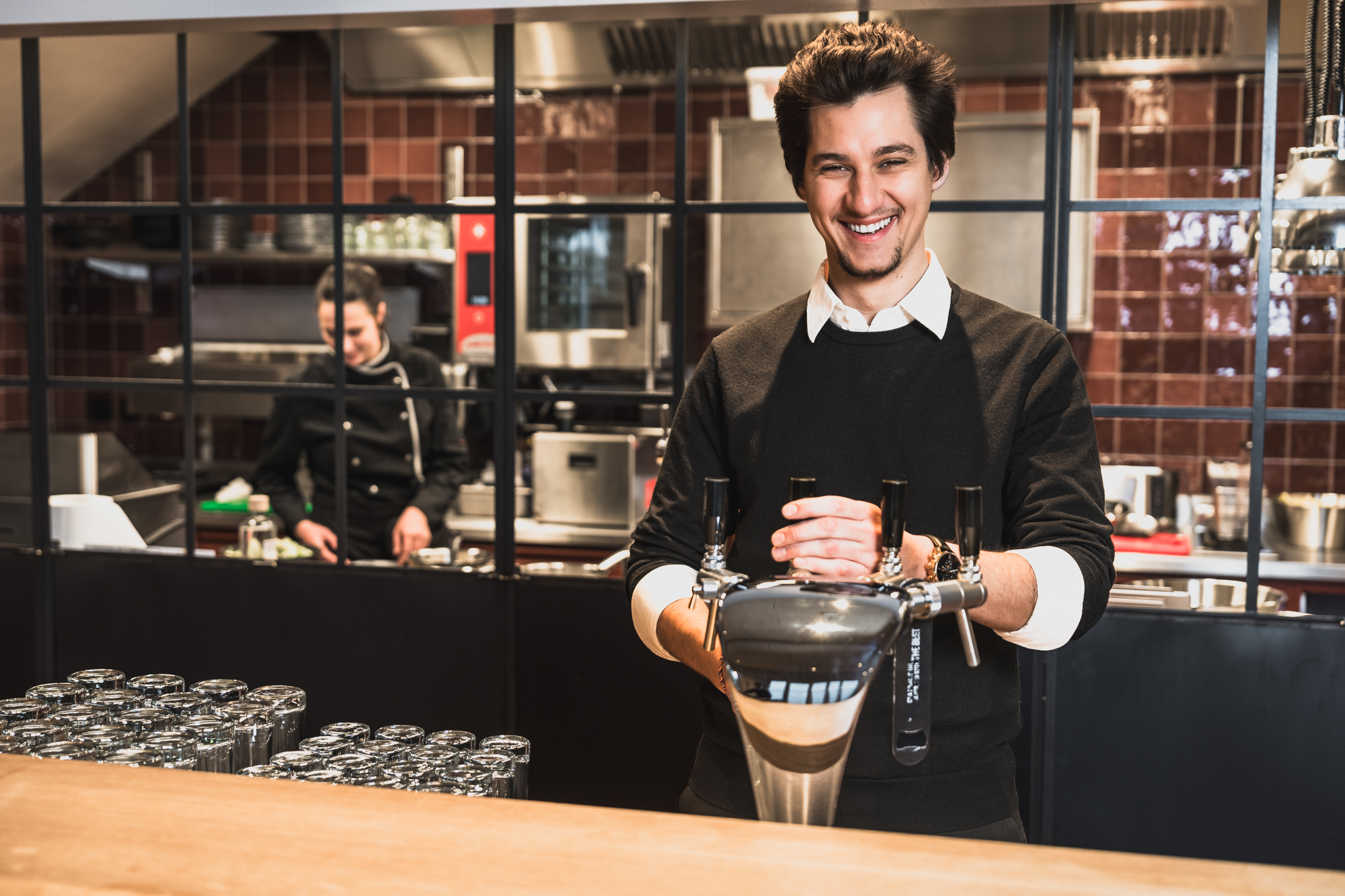 Impressionen & Team – Backstage Basel